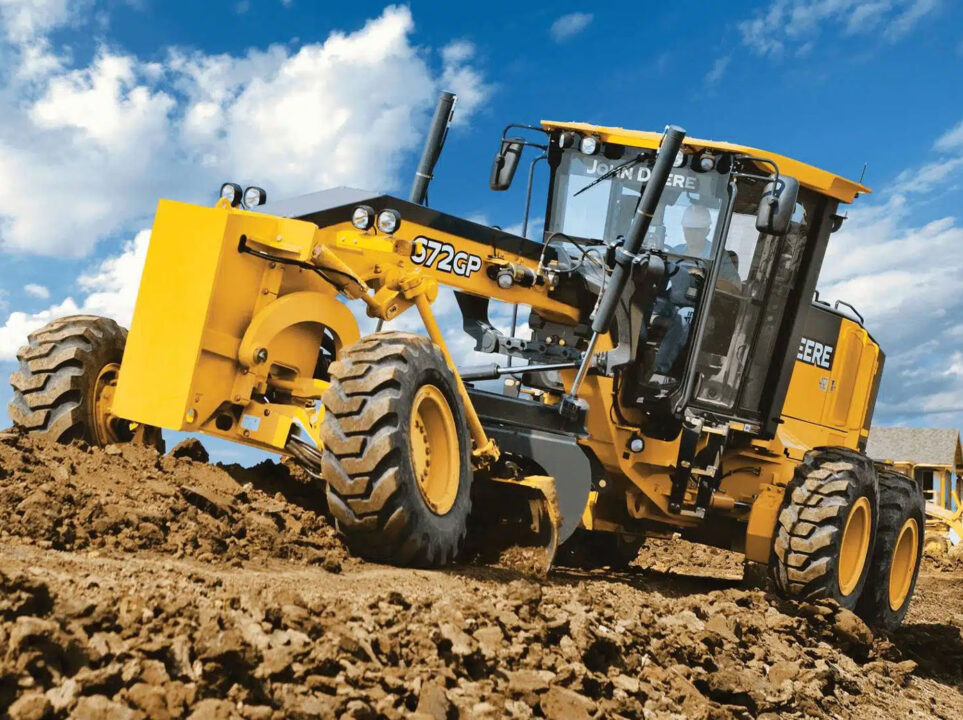 John Deere 672GP Grader | KEE Hire